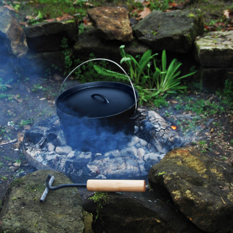 Marmite chaudron traditionnelle en fonte petit modèle 3 litres au ...