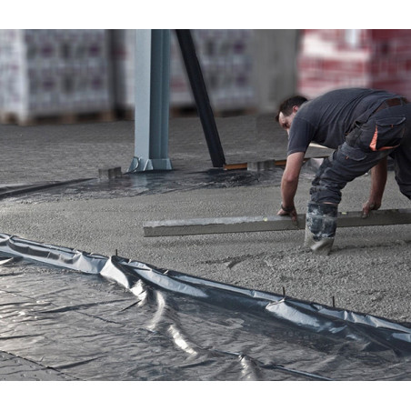 Film plastique d'étanchéité sous-dalle en polyéthylène noir Type 200 ...